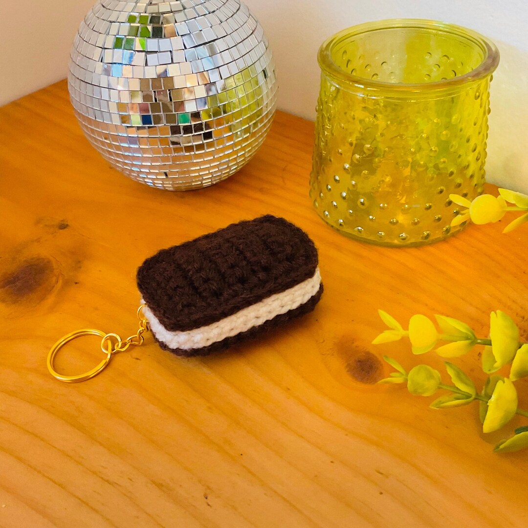 Crochet Ice Cream Sandwich Keychain, Cute Foodie Gift - Etsy