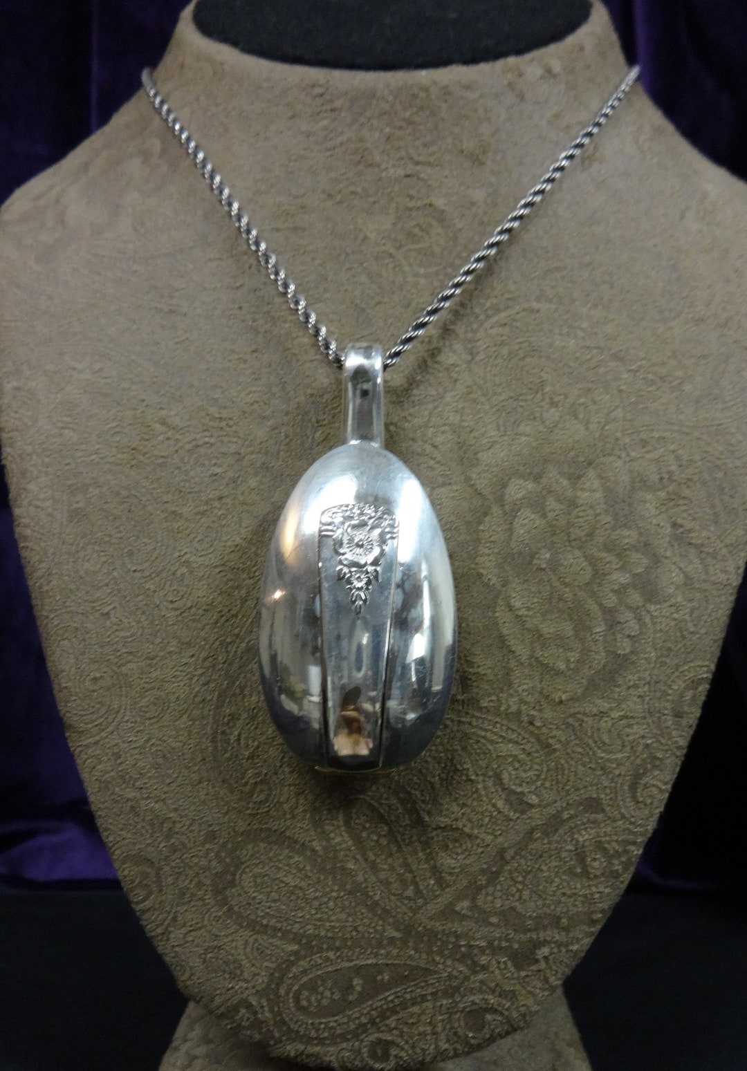 Floral Pattern Locket - Etsy