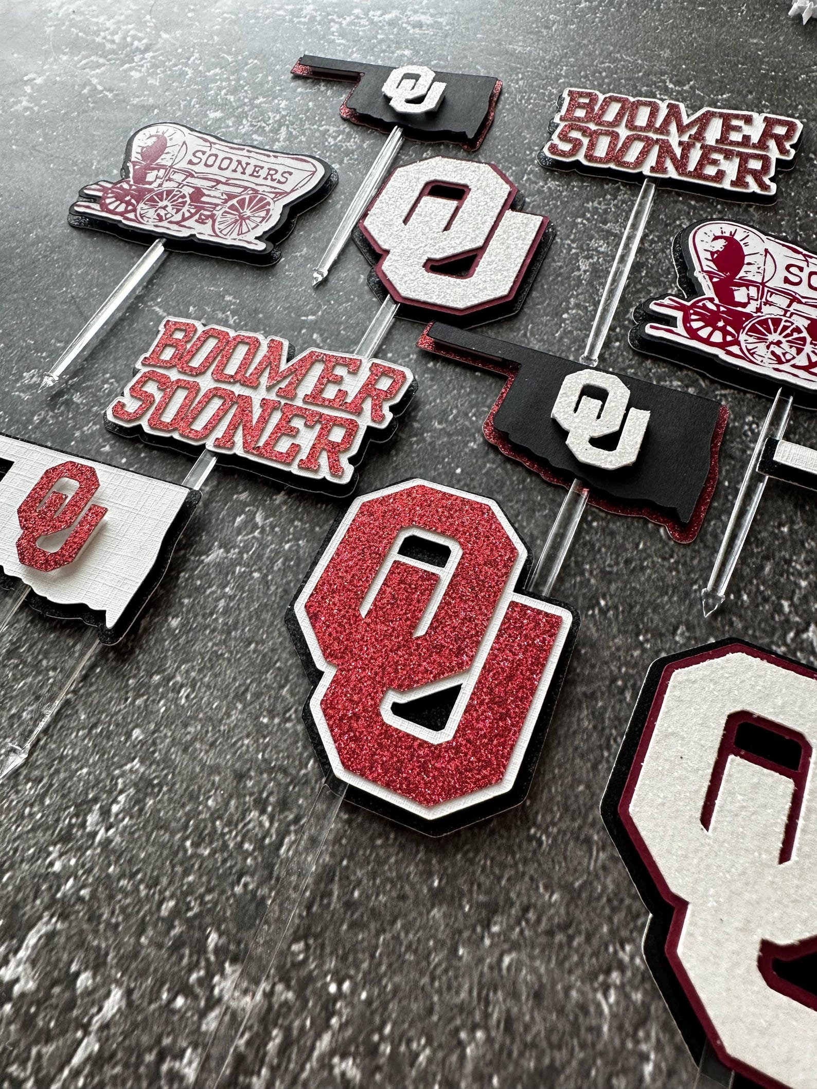 Oklahoma Cupcake Toppers, College Graduation Decor, OU Decor - Etsy