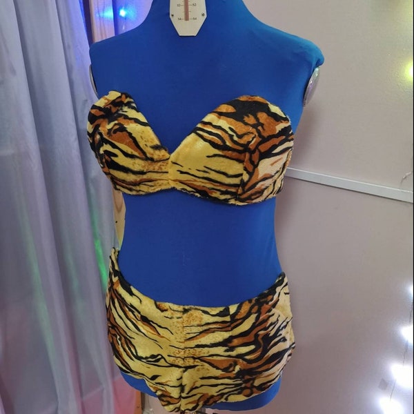 Lamú Costume - Etsy