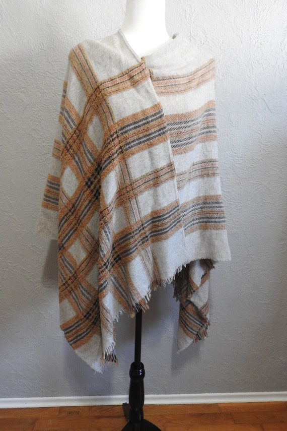 Vintage Lancioni 1973 Wrap ~ Made in Italy ~ Wool Bl… - Gem