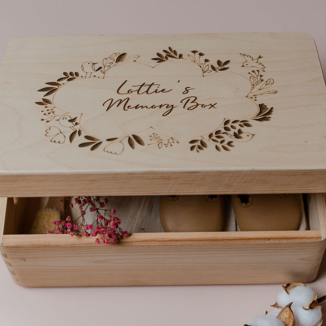 Personalised Bird Wreath Memory Box - Etsy