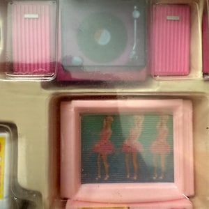 Vintage Magic Moves Barbie Set - Mattel Arch - Camera, Microwave, Mixer ...