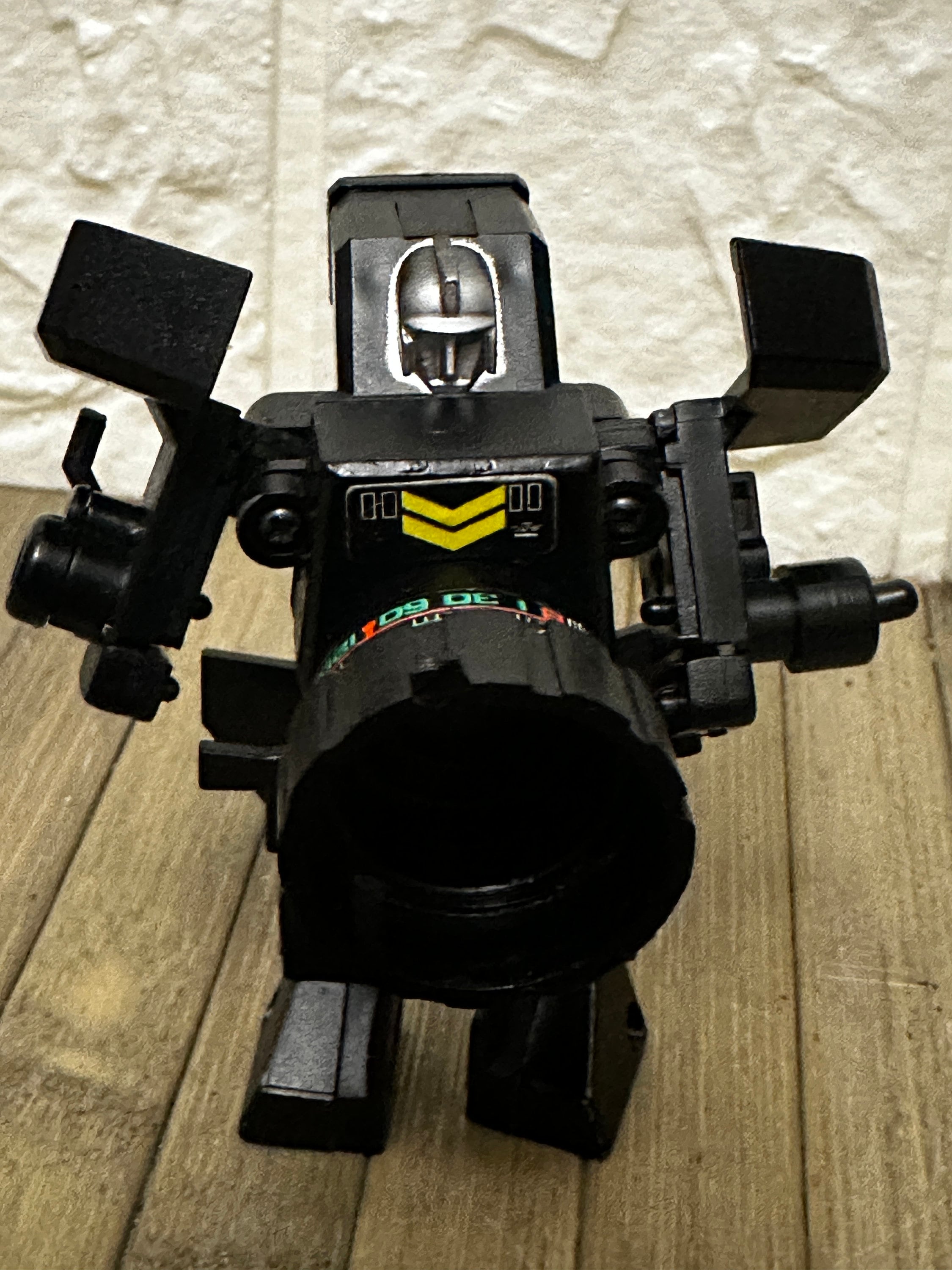 Select Convertors Focus Spies Vintage 1980s Transforming Robot Action ...