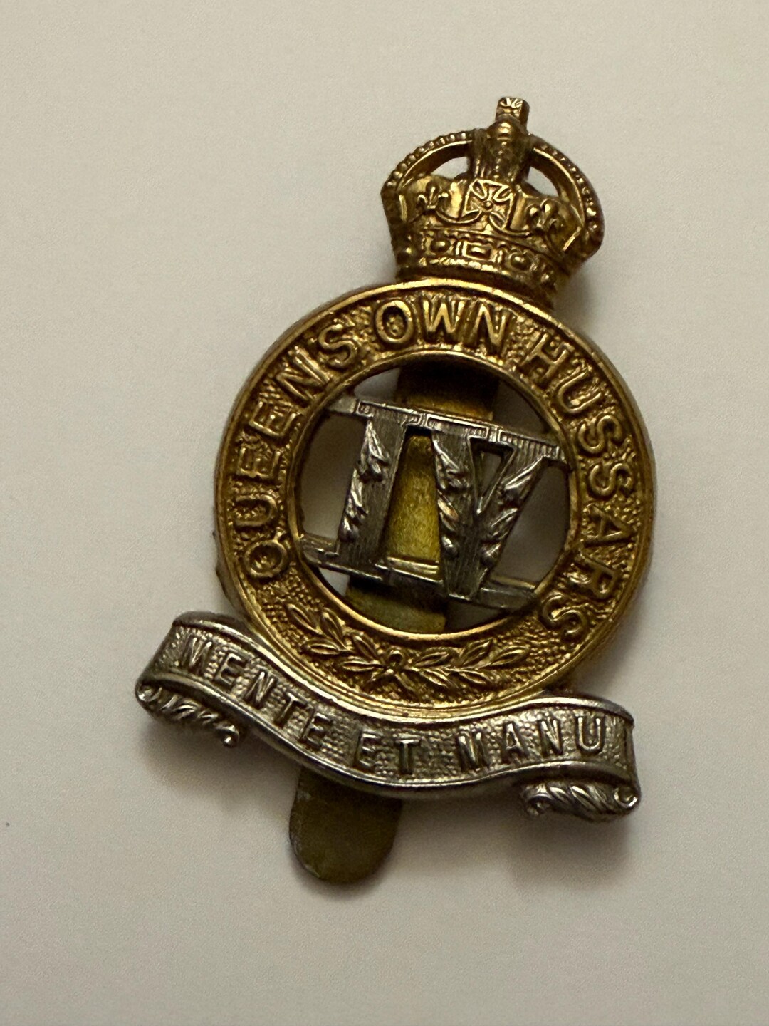 Vintage WW2 British Army Cap Badge 4th Queen's Own Hussars Regiment ...