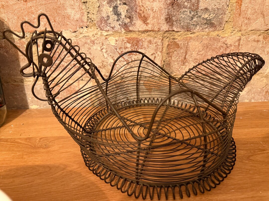 Vintage Chicken Egg Basket Metal Wire Design - Etsy