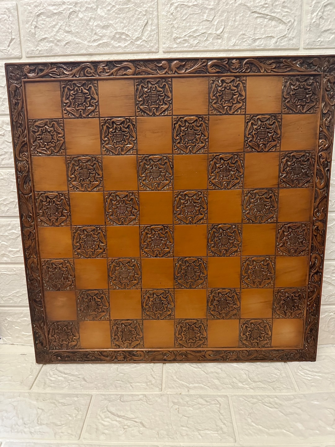 Vintage Tudor Rose Patten Chess Board 45cm Width, Some Marks - Etsy UK