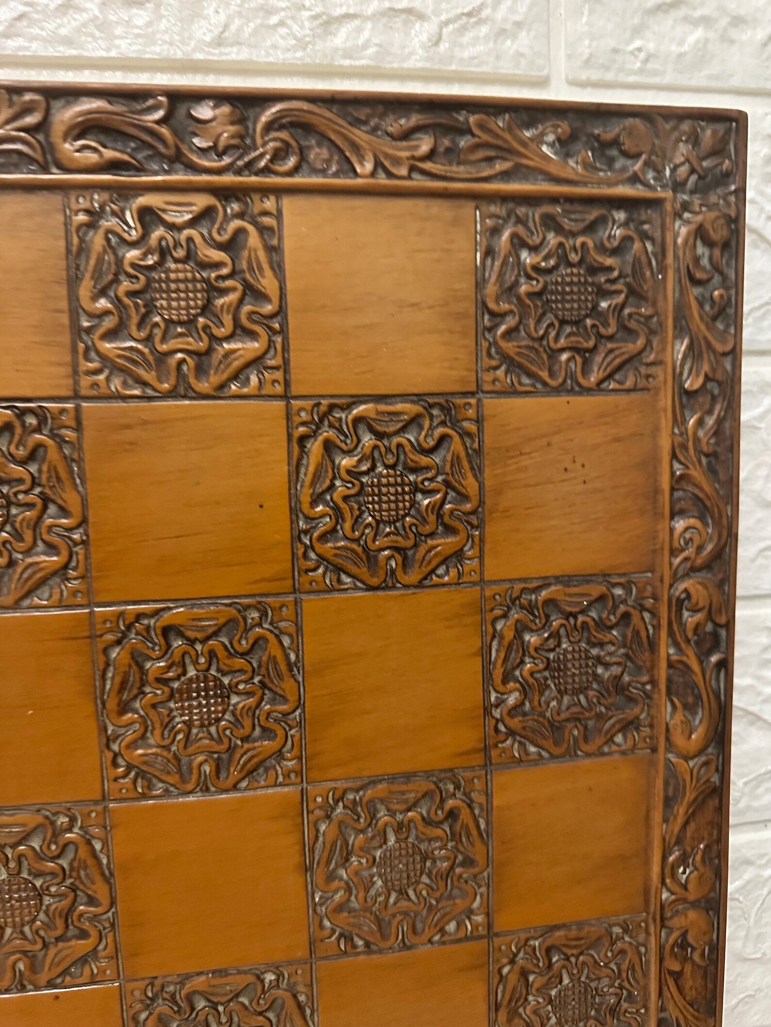 Vintage Tudor Rose Patten Chess Board 45cm Width - Etsy UK
