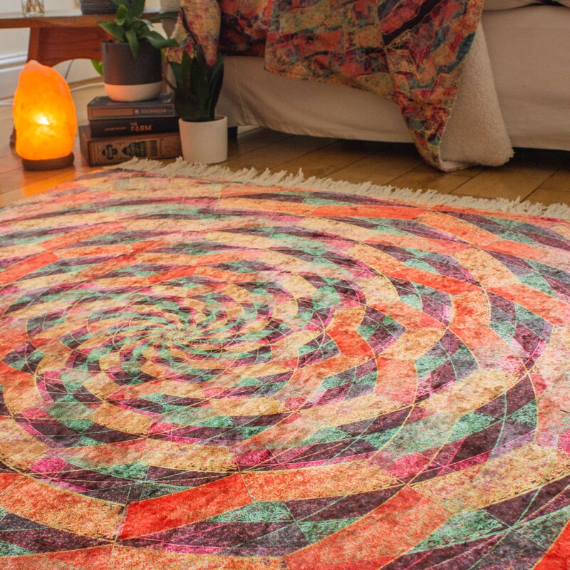Trippy Rug - Etsy