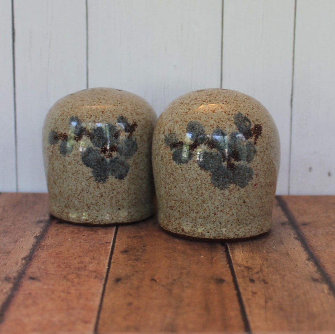 Vintage Old Time Pottery Salt and Pepper Shakers Set of 2 Gray with ...