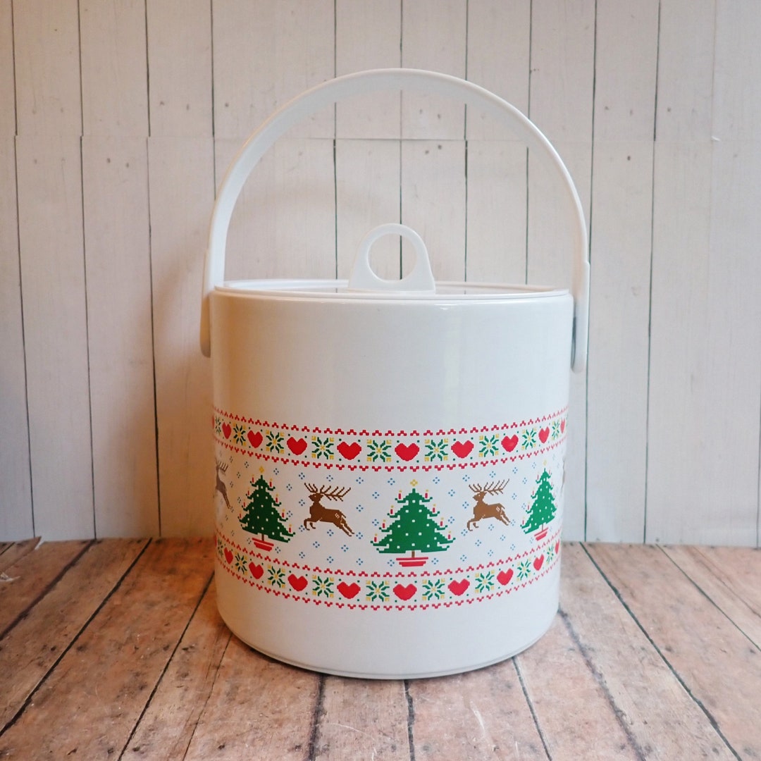 Vintage CHD Ice Bucket With Lid and Handle Digital Cross Stitch Look ...
