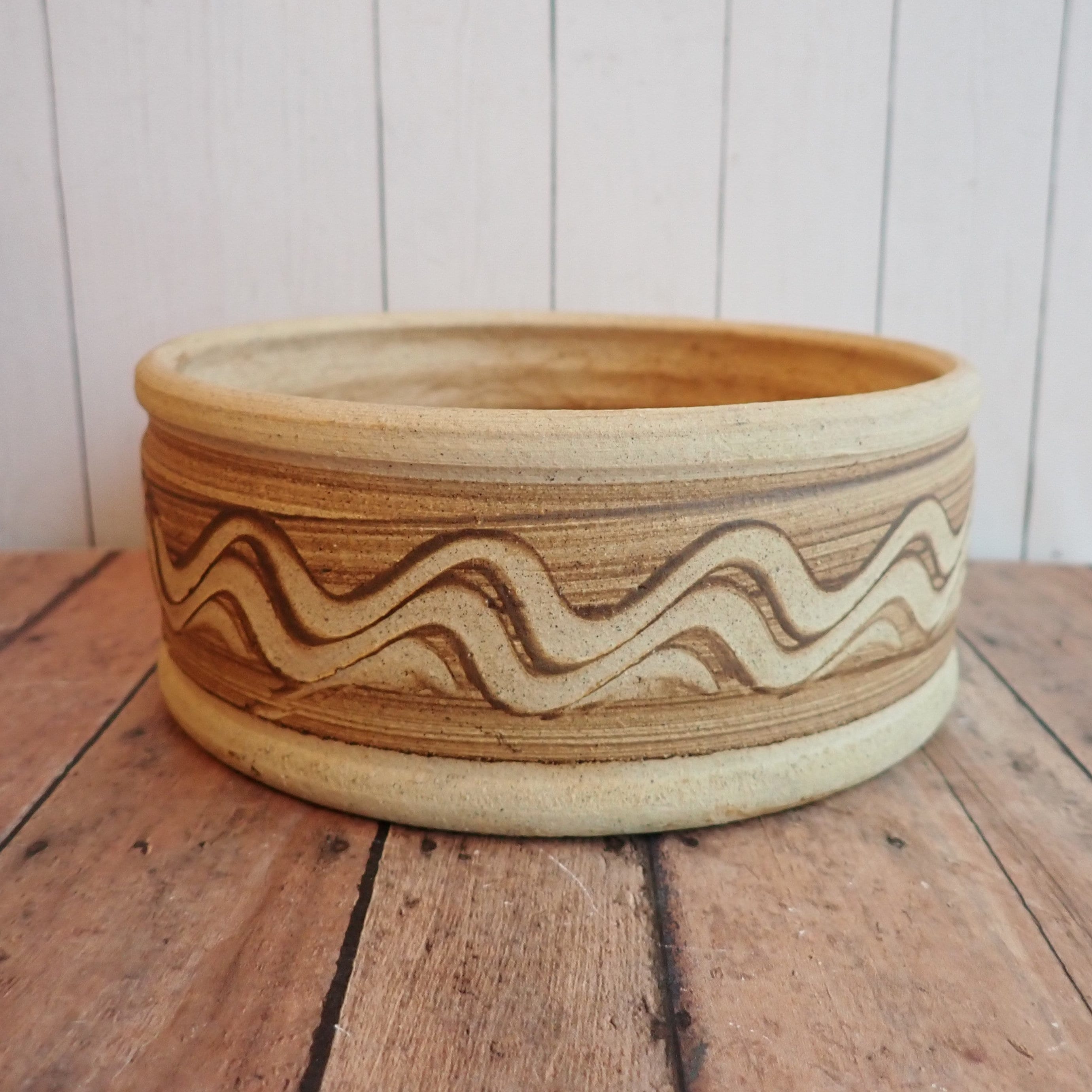 Vintage Stoneware Pottery Planter Tan and Brown with Wavy Line Design ...