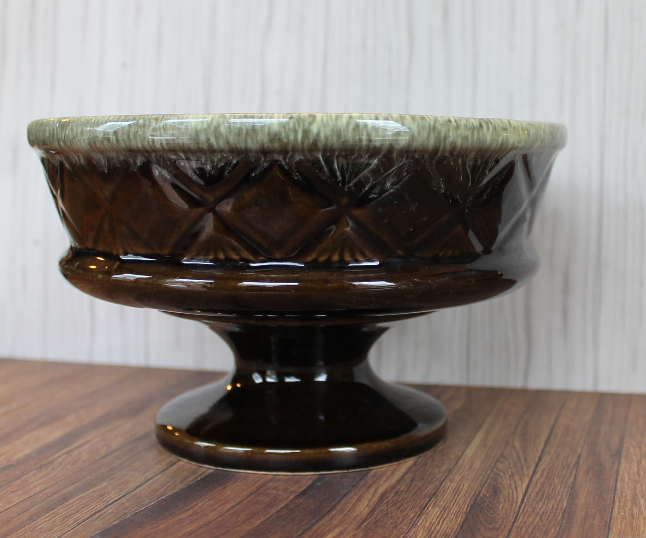 Vintage HULL POTTERY Footed Pedestal Planter Green Drip with Diamond ...