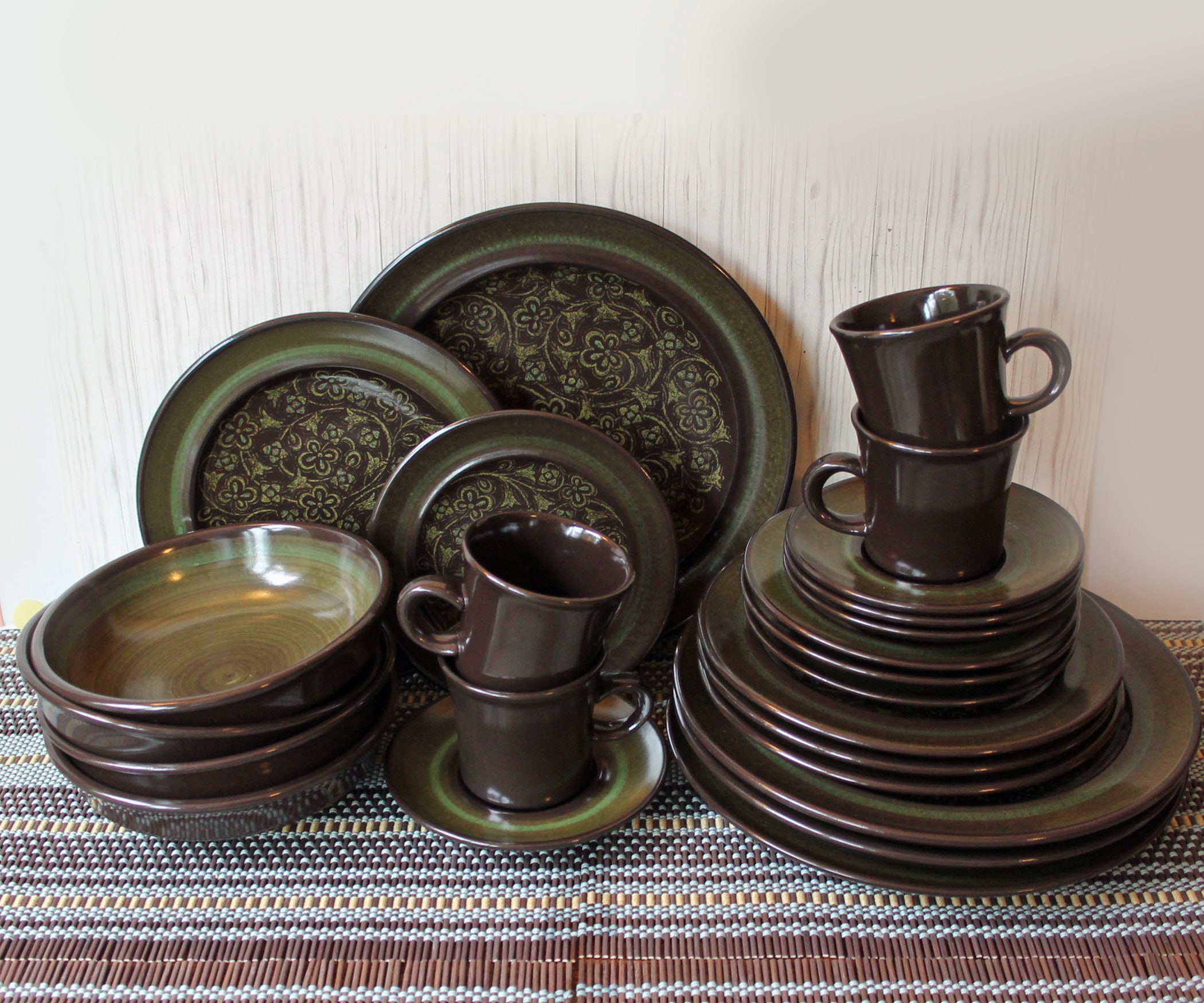 Vintage Franciscan MADEIRA Service for 4 Set of 24 Brown Stoneware with ...