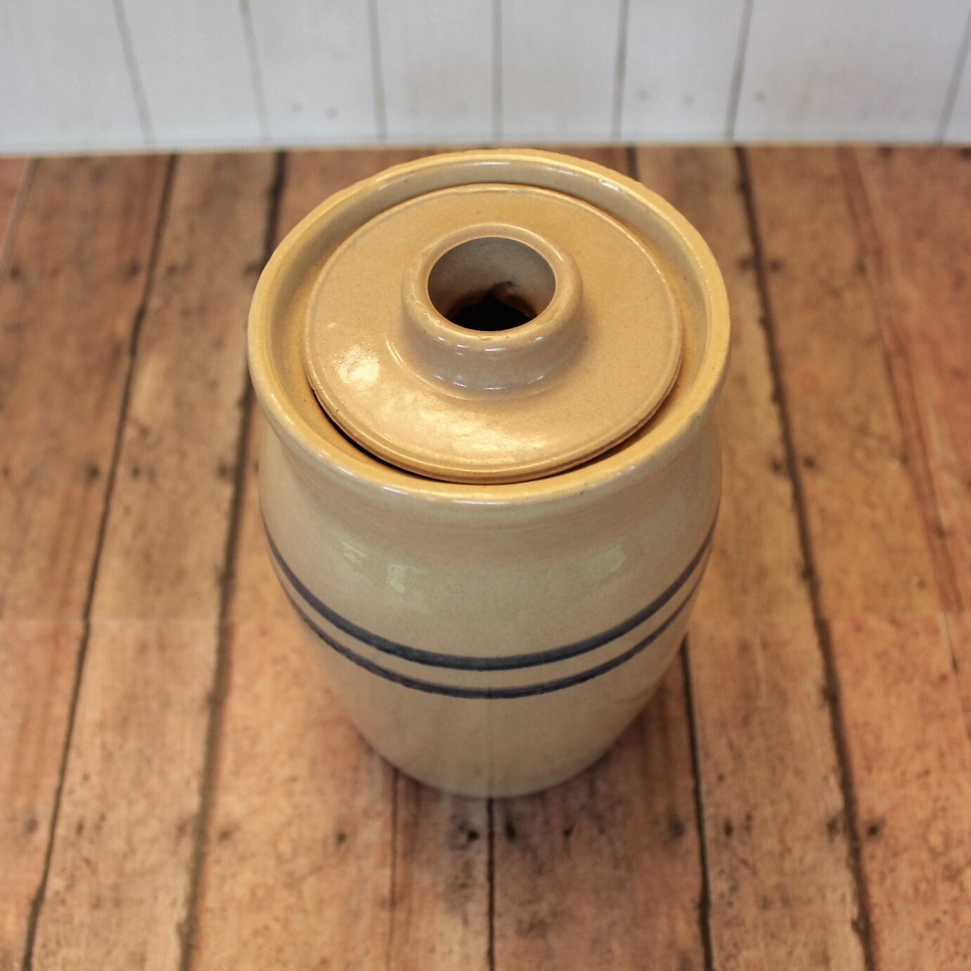 Vintage Stoneware 1 Quart Butter Churn Cream with Blue Stripes Crock