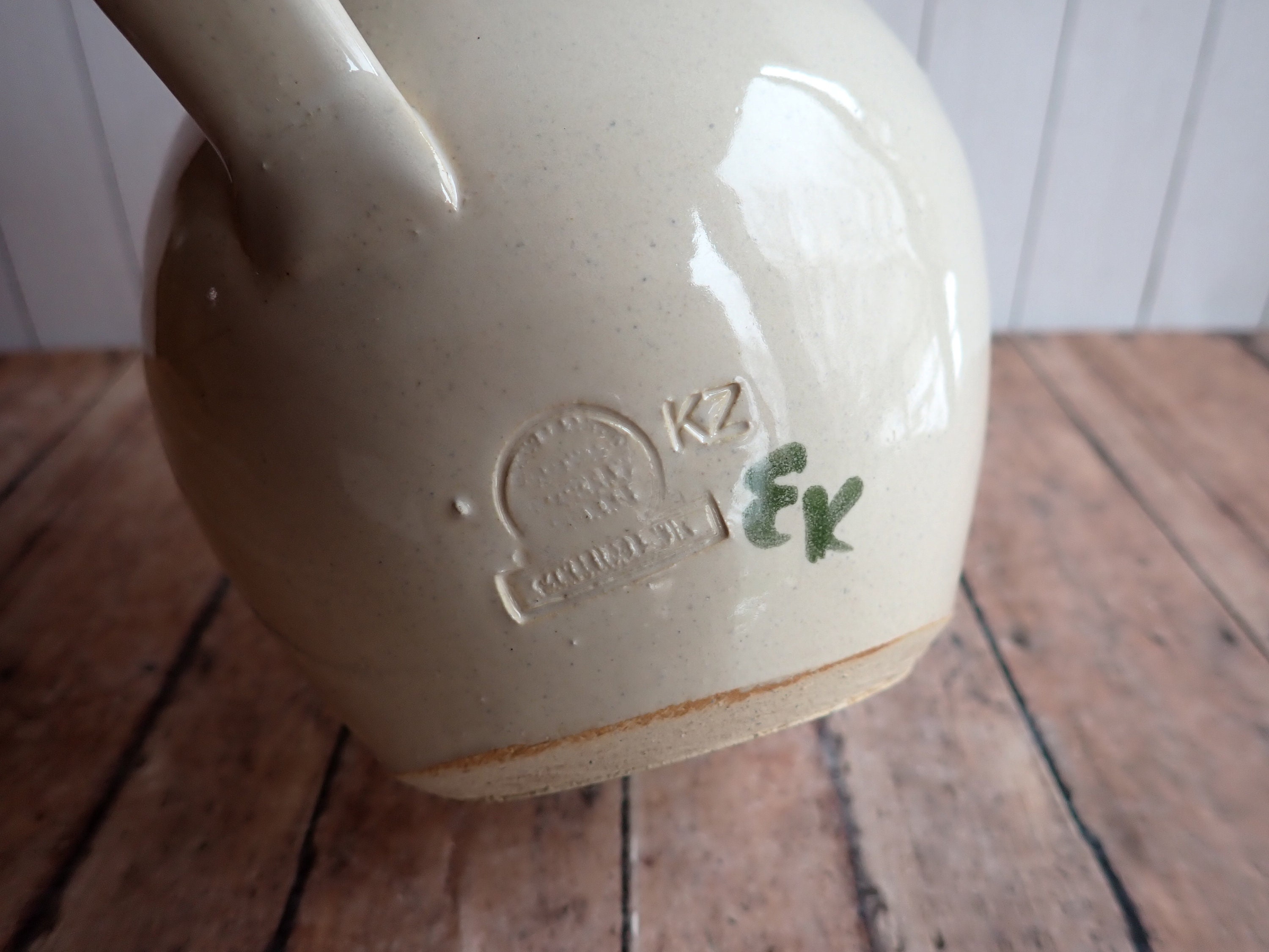 Vintage ROWE POTTERY WORKS Pitcher White with Yellow Flower and Green ...