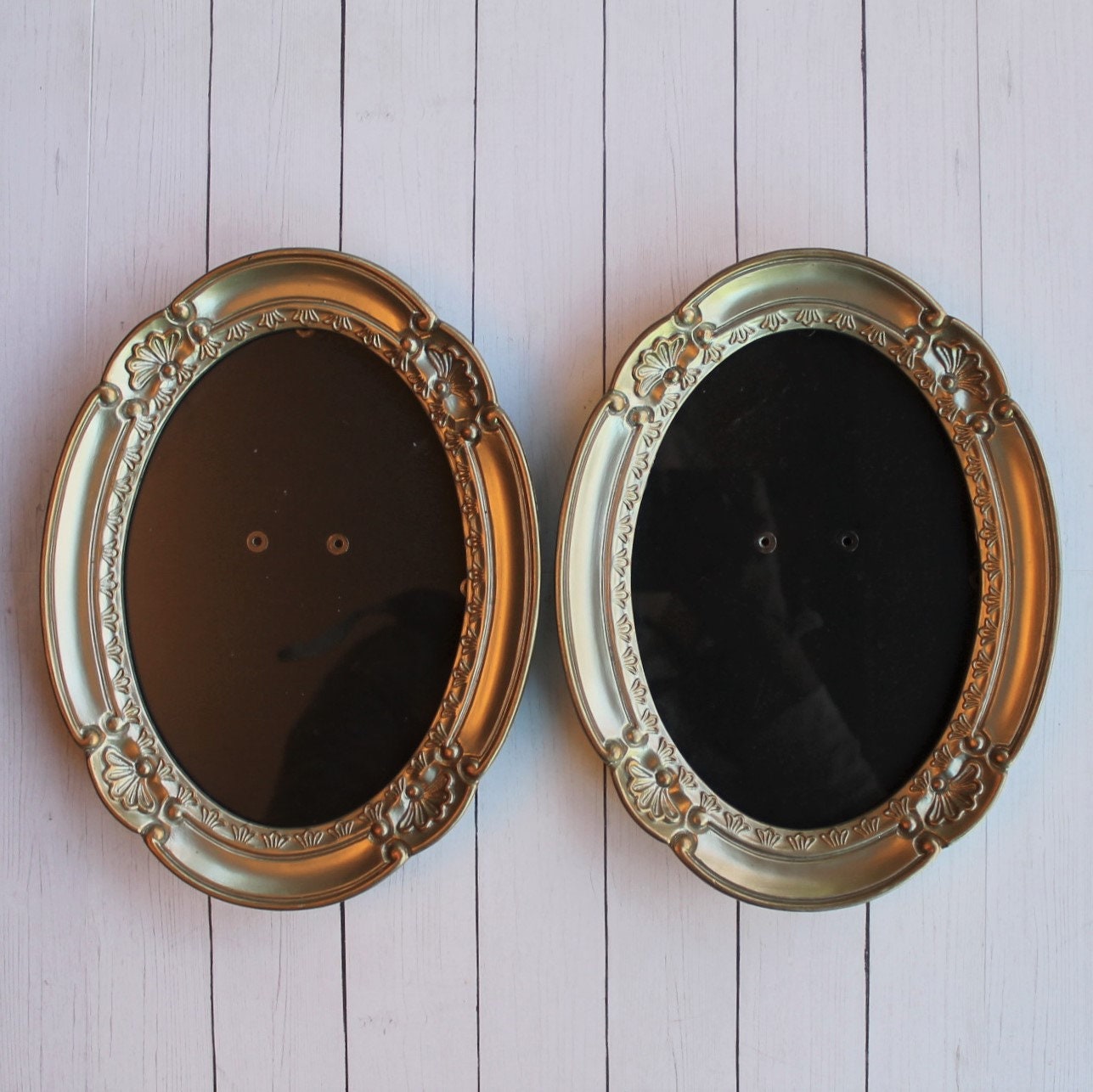 Vintage Oval 5x7 Picture Photo Frame Set of 2 Silver Gray Frames with ...