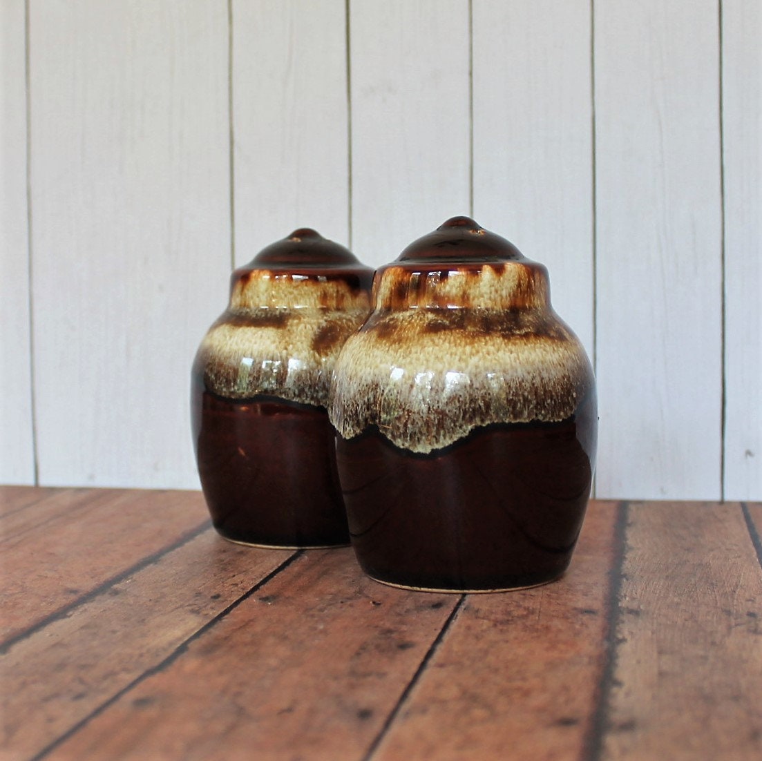 Vintage Pfaltzgraff GOURMET BROWN Salt and Pepper Shaker Set of 2 Brown ... Vintage Pfaltzgraff GOURMET BROWN Salt and Pepper Shaker Set of 2 Brown ...