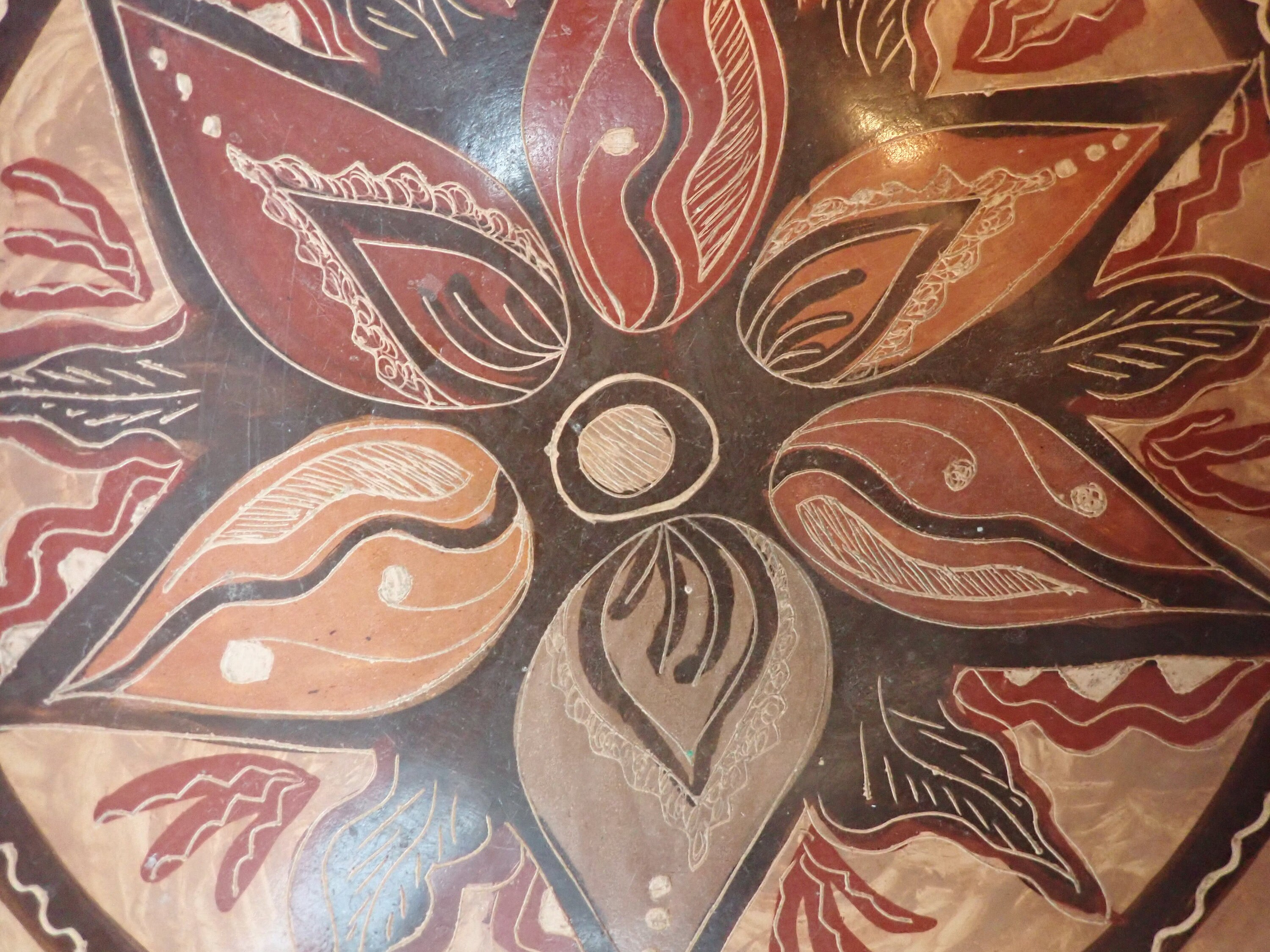 Vintage Costa Rica Clay Pottery Bowl Tan with Red Brown Orange Flower ...