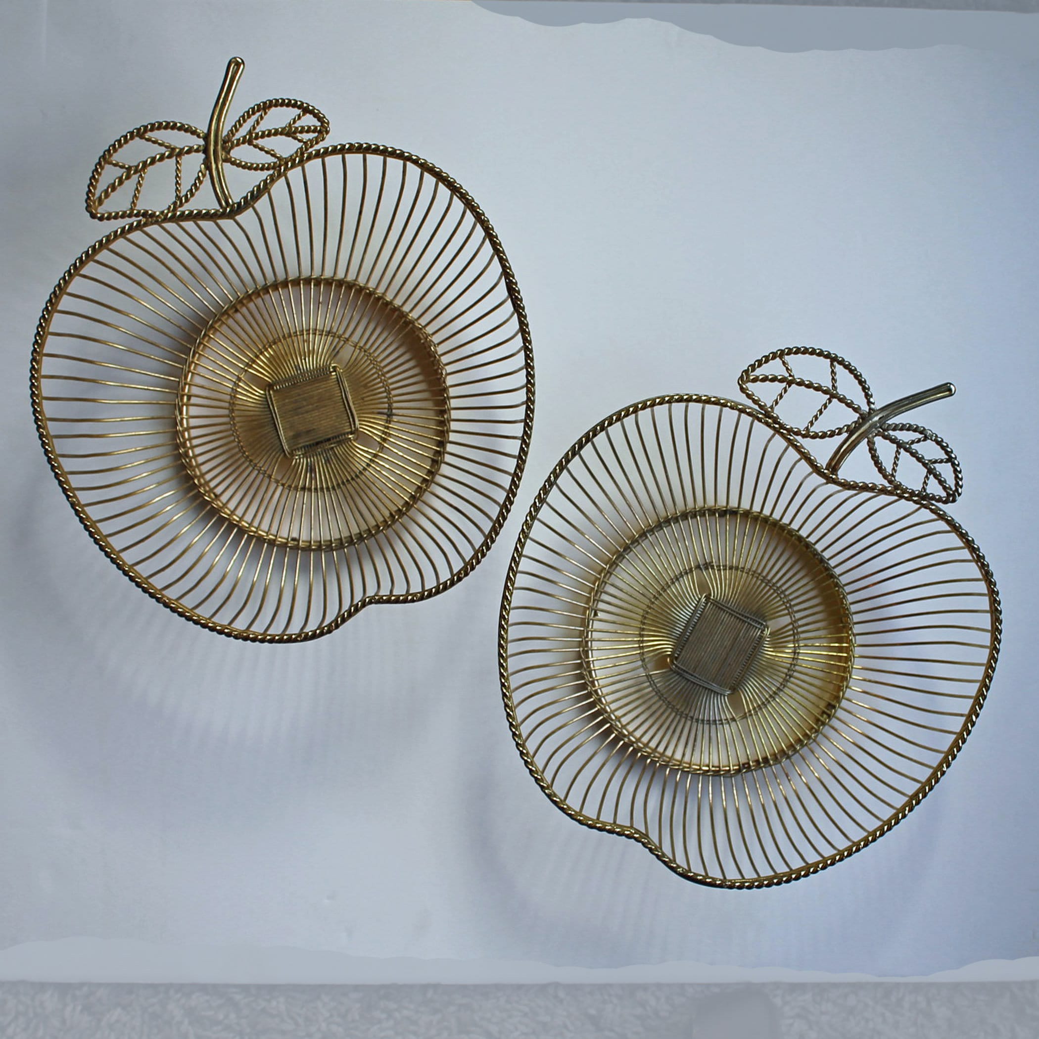 Vintage Gold Metal Wire Apple Basket Bowls Set of 2 Apple Shaped Fruit ...