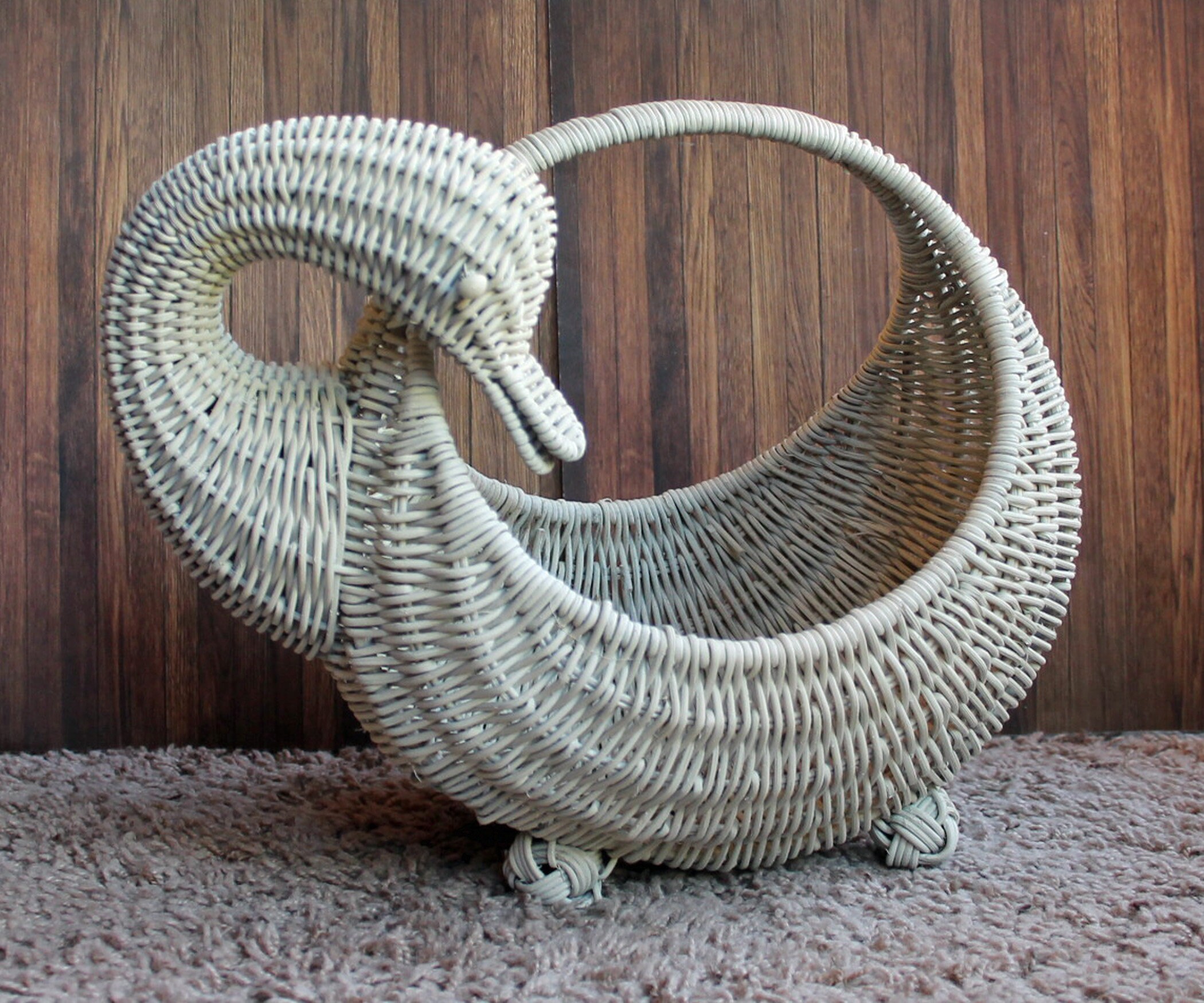 Vintage White Woven Wicker Duck Swan Basket Large Size Animal Basket ...