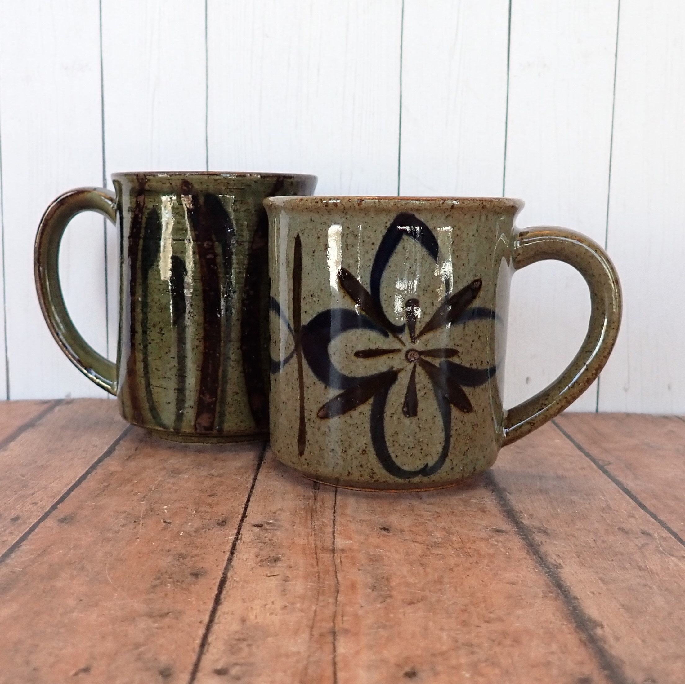 Vintage Stoneware Mug Set of 2 Mugs Gray Brown and Blue Rustic Leaf and ...