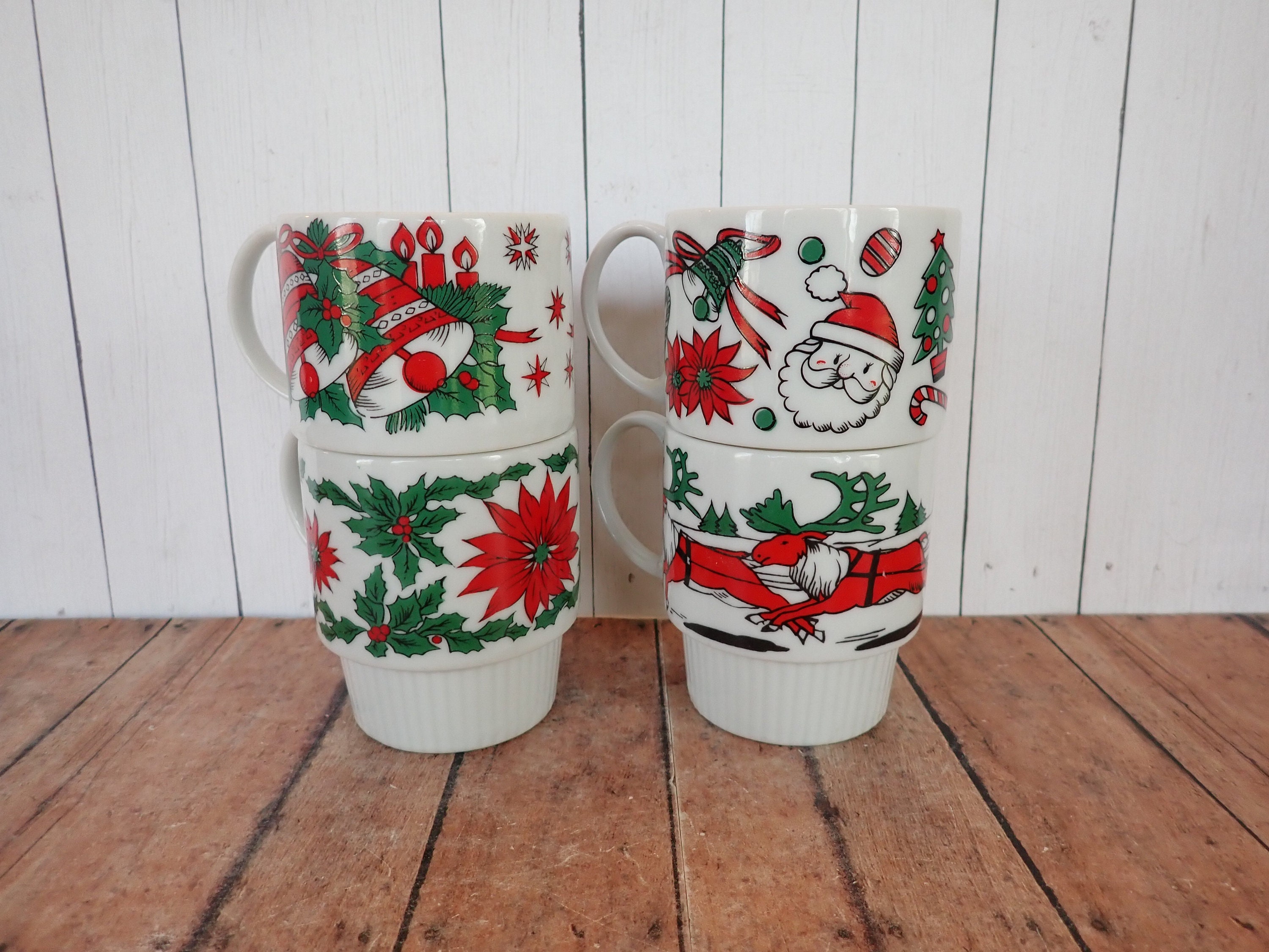 Vintage Christmas Mug Set of 4 Retro Stacking Mugs White with Red and ...
