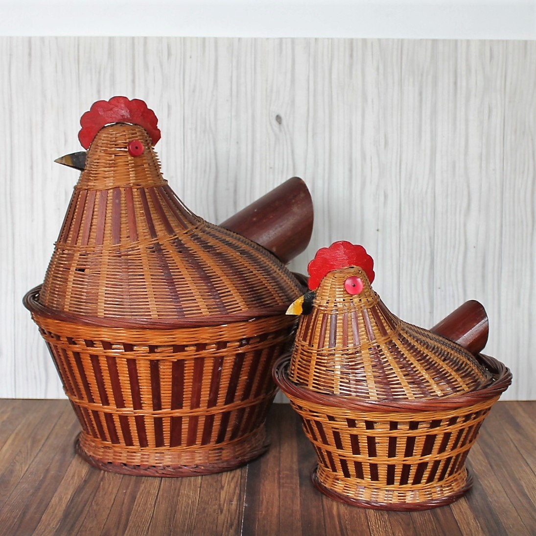 Vintage Woven Wicker Rooster Basket Set of 2 Large and Small Base and ...