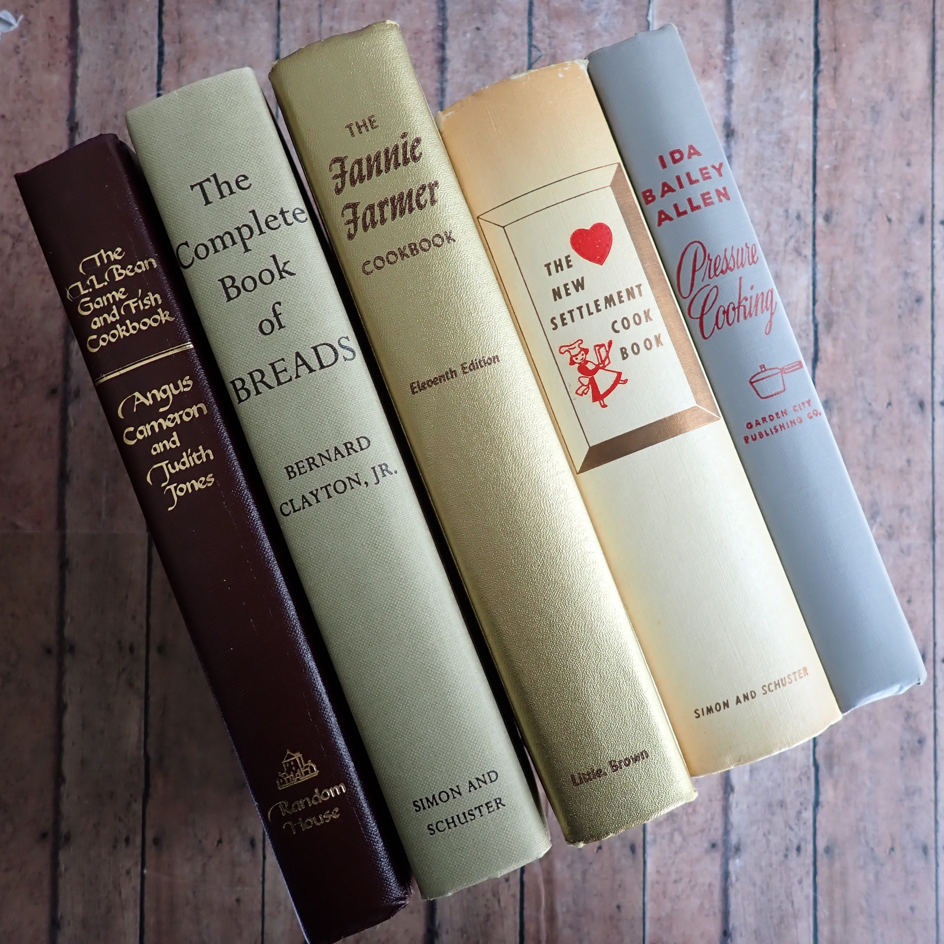 Vintage Cookbook Book Set of 5 Cook Books Tan Brown Gold Gray Bookshelf ...