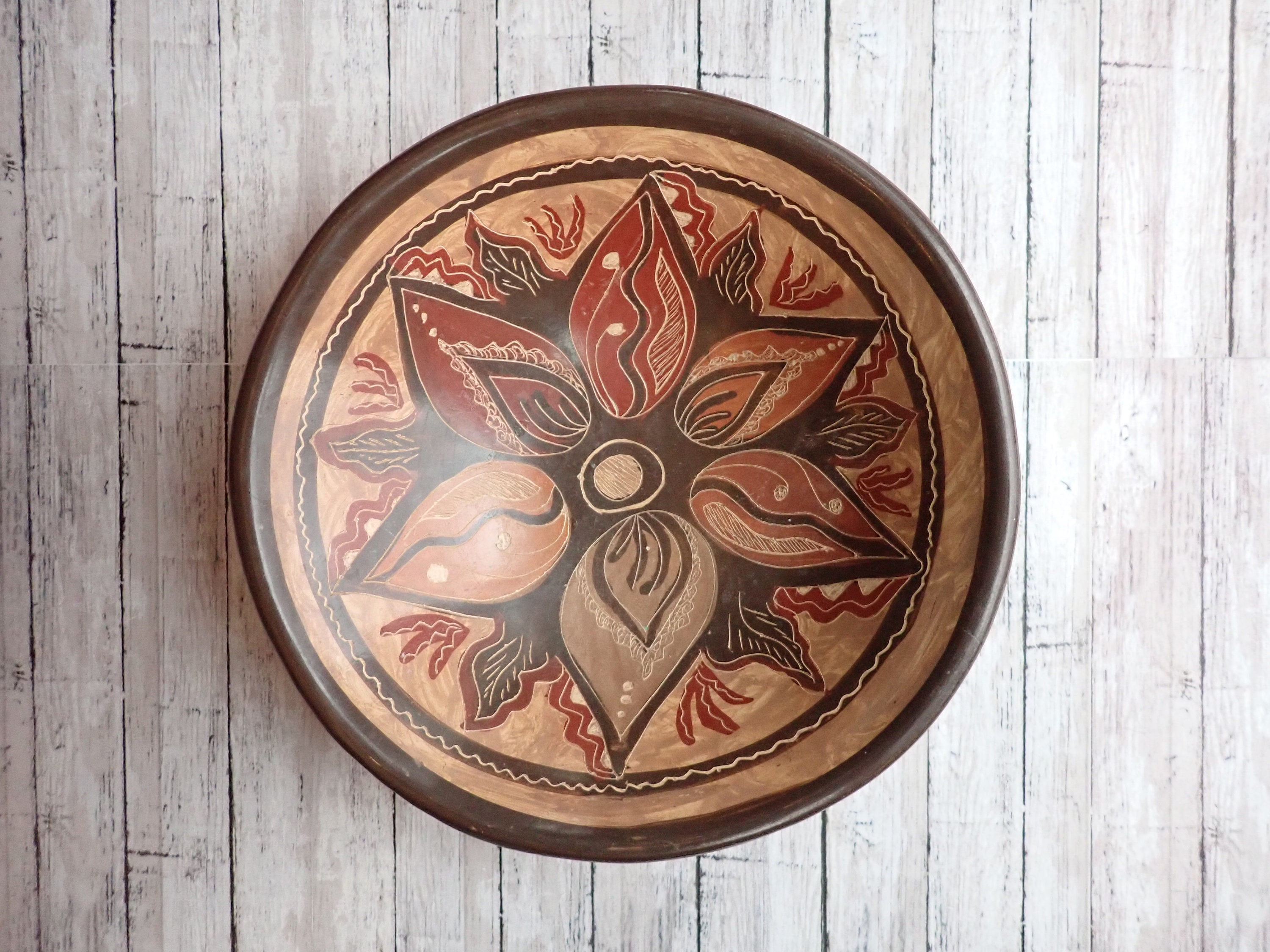 Vintage Costa Rica Clay Pottery Bowl Tan with Red Brown Orange Flower ...