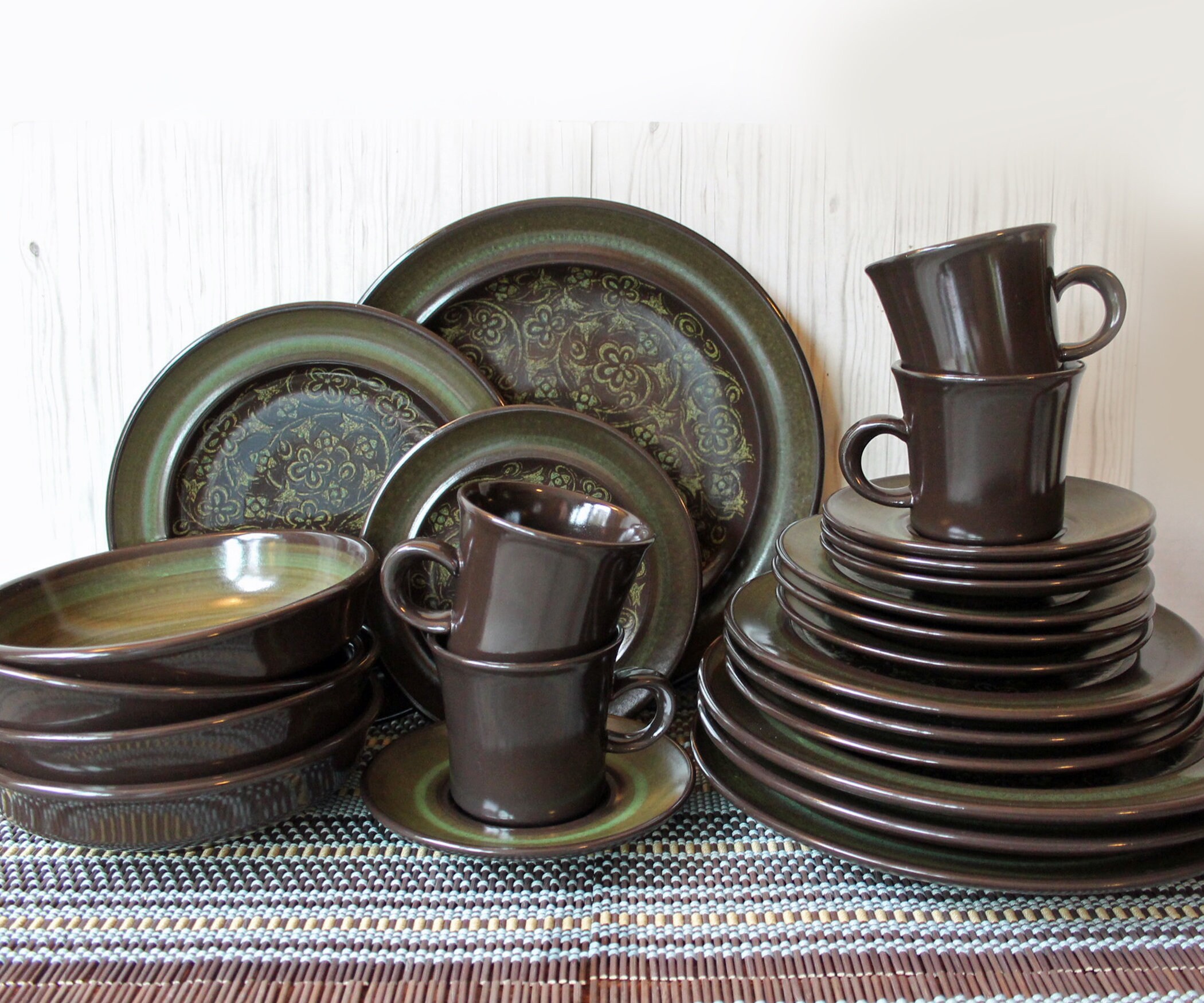 Vintage Franciscan MADEIRA Service for 4 Set of 24 Brown Stoneware with ...