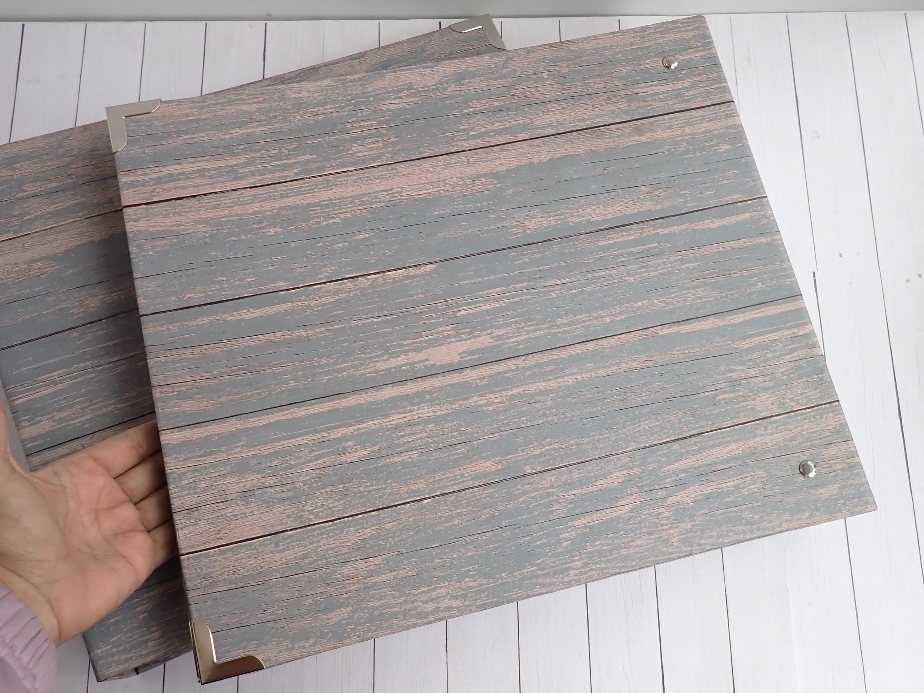 Paper Studios 12x12 Gray Tan Wood Grain Scrapbook Album Set of 2 ...