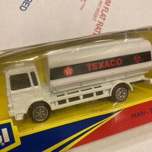 Vintage Corgi MAN TEXACO TANKER Truck, Mint, Brand New in the Box Corgi ...