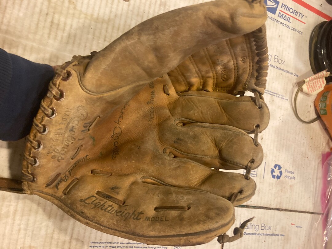 Very Old MICKEY MANTLE Rawlings RHT Righty Baseball Glove DF1 ...