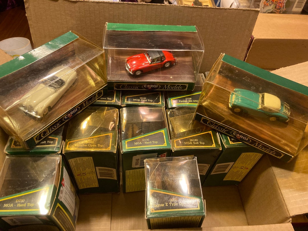 Read This Listing Vintage CLASSIC CORGI MODELS choice of One at 10 ...