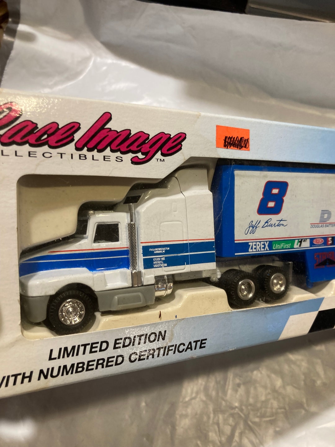 CORGI Race Image, Nascar Series, JEFF BURTON, Raybestos, 1:64 ...
