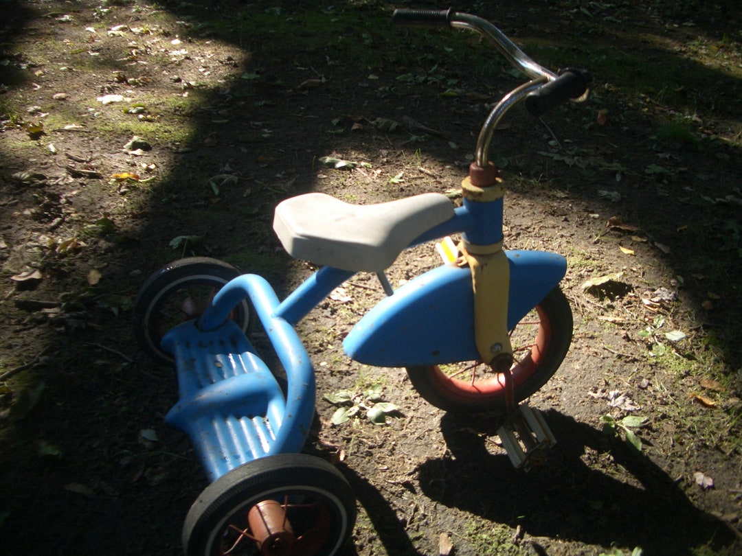 1940's-50's RARE Futuristic MULTICOLOR Tricycle (trike) Pedal Car ...