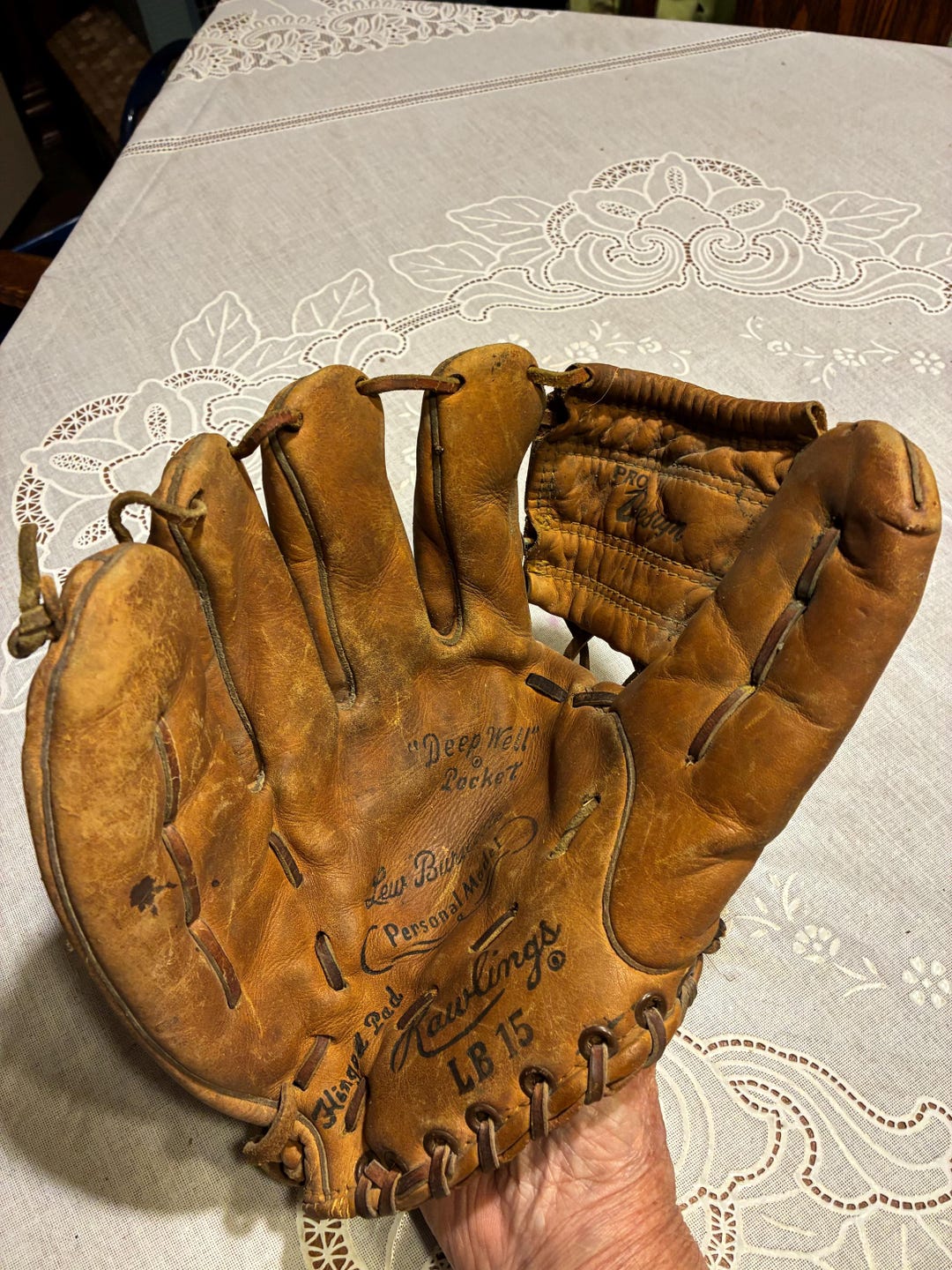 LEW BURDETTE Rawlings (LHT) Lefty Medium Size Baseball Glove #LB15 ...