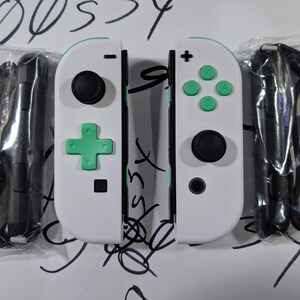 New Nintendo Switch Custom White DPAD Joycons With Mint Green - Etsy