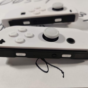 New Nintendo Switch Custom White Joycons With White Buttons/triggers ...