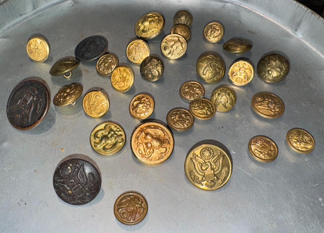 Cool Collection of 32 Vintage & Antique Military Metal Buttons - Etsy