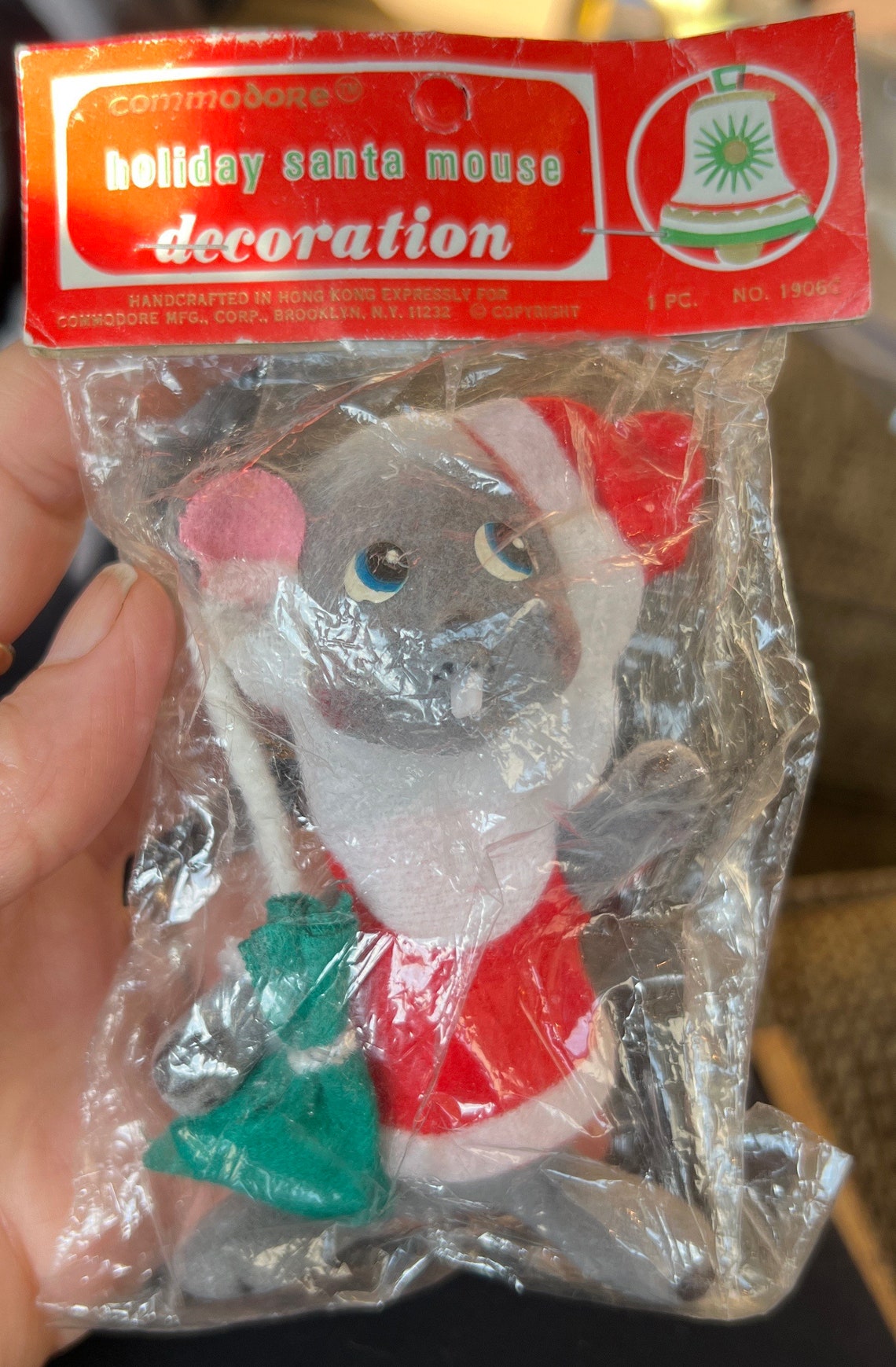 Darling Vintage 1970s Commodore Holiday Christmas Two Santa | Etsy