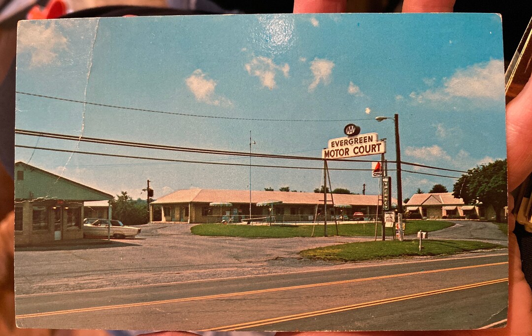 Lovely Vintage RPPC Real Photo Postcard of Evergreen Motor Court at ...