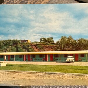 Cool 1950s RPPC Real Photo Postcard of Apple Wood Motel in Chelan ...
