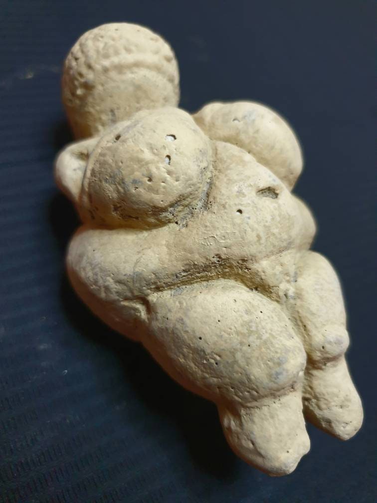 Venus of Willendorf Vienna Prehistoric Figure Female 30 000 - Etsy