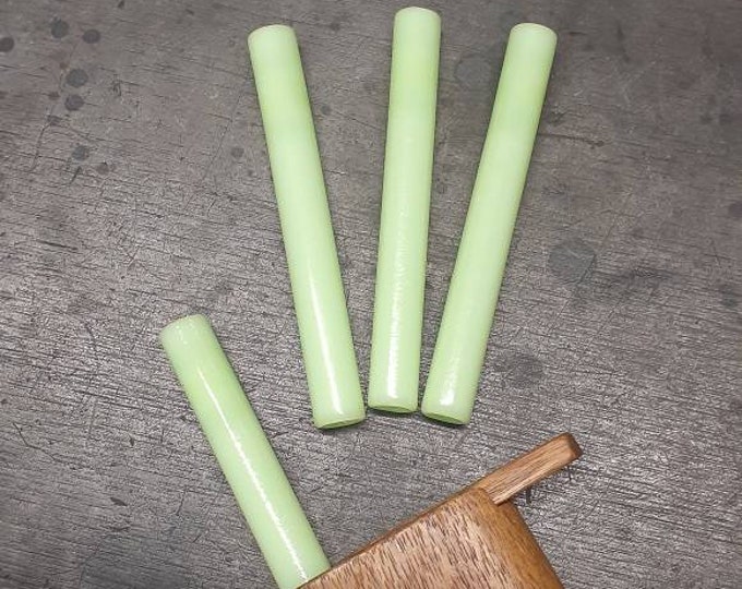 Key Lime GREEN 9mm Glass One Hitter for Your Dugout / Hitter Box ...