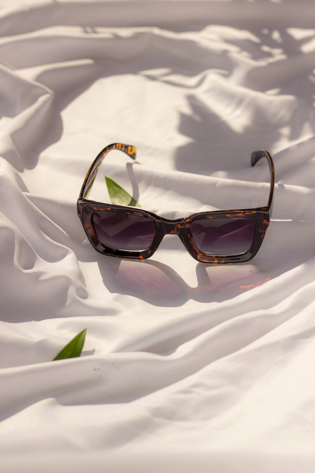 Tortoise Shell Bevelled Square Sunglasses - Etsy