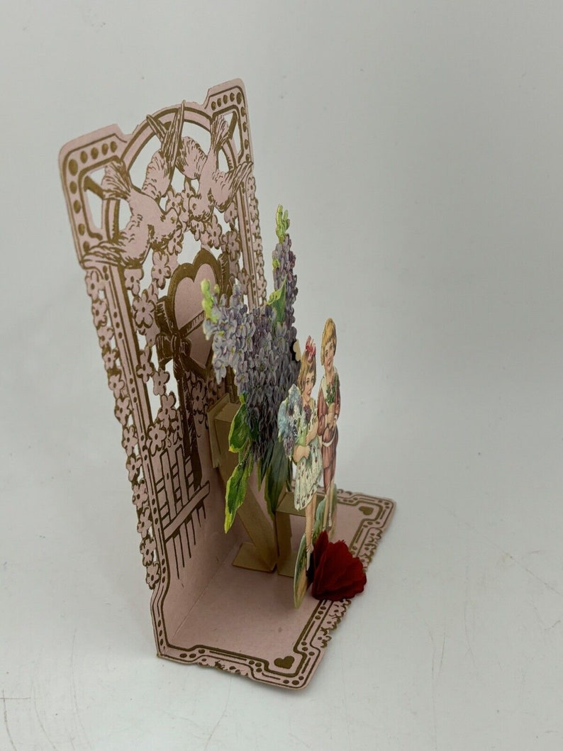 ANTIQUE Vintage Style Embossed Die Cut Pop up Honeycomb Poof Valentine ...