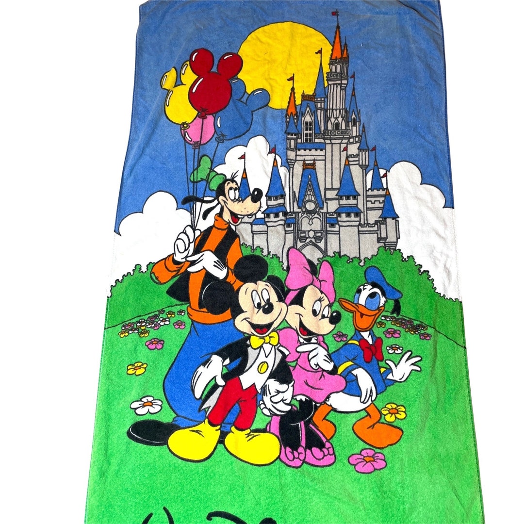 Walt Disney World Beach Towel Magic Kingdom Disney Exclusive Mickey ...