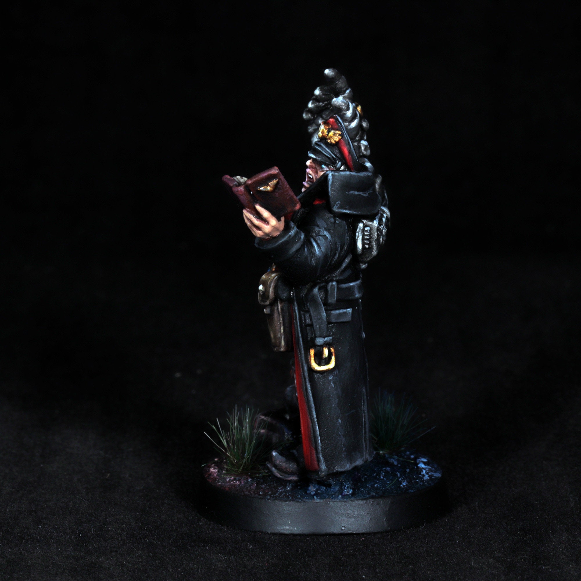 Painted Warhammer Commissar Miniature, Painted Commissar With Power ...